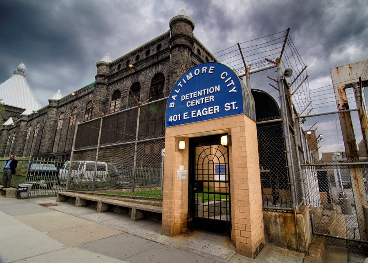 In Baltimore's backlogged courts, defendants pay for their own home ...