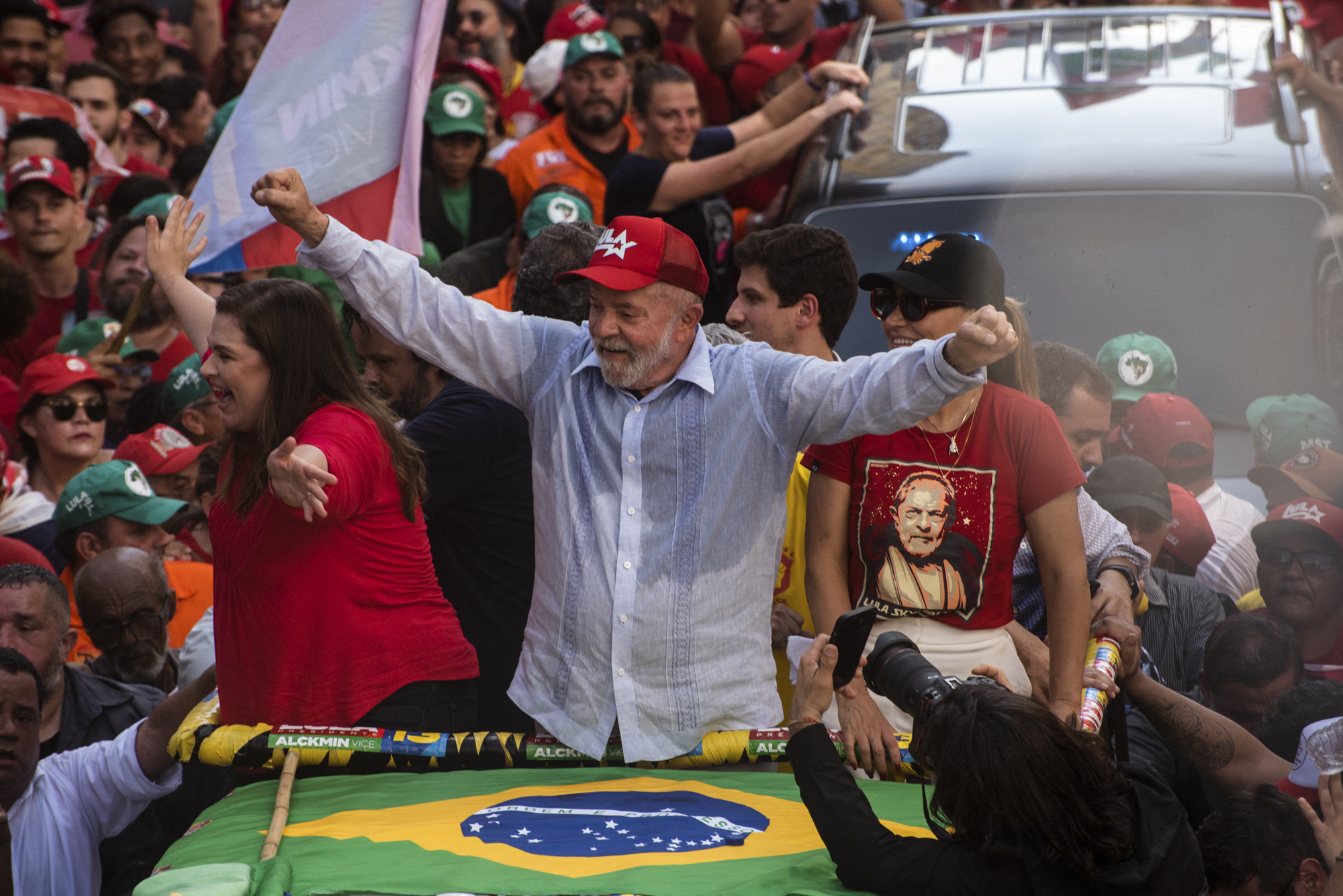 Brazil on Fire: Supporters in Northeastern Brazil hope to lift Lula to ...
