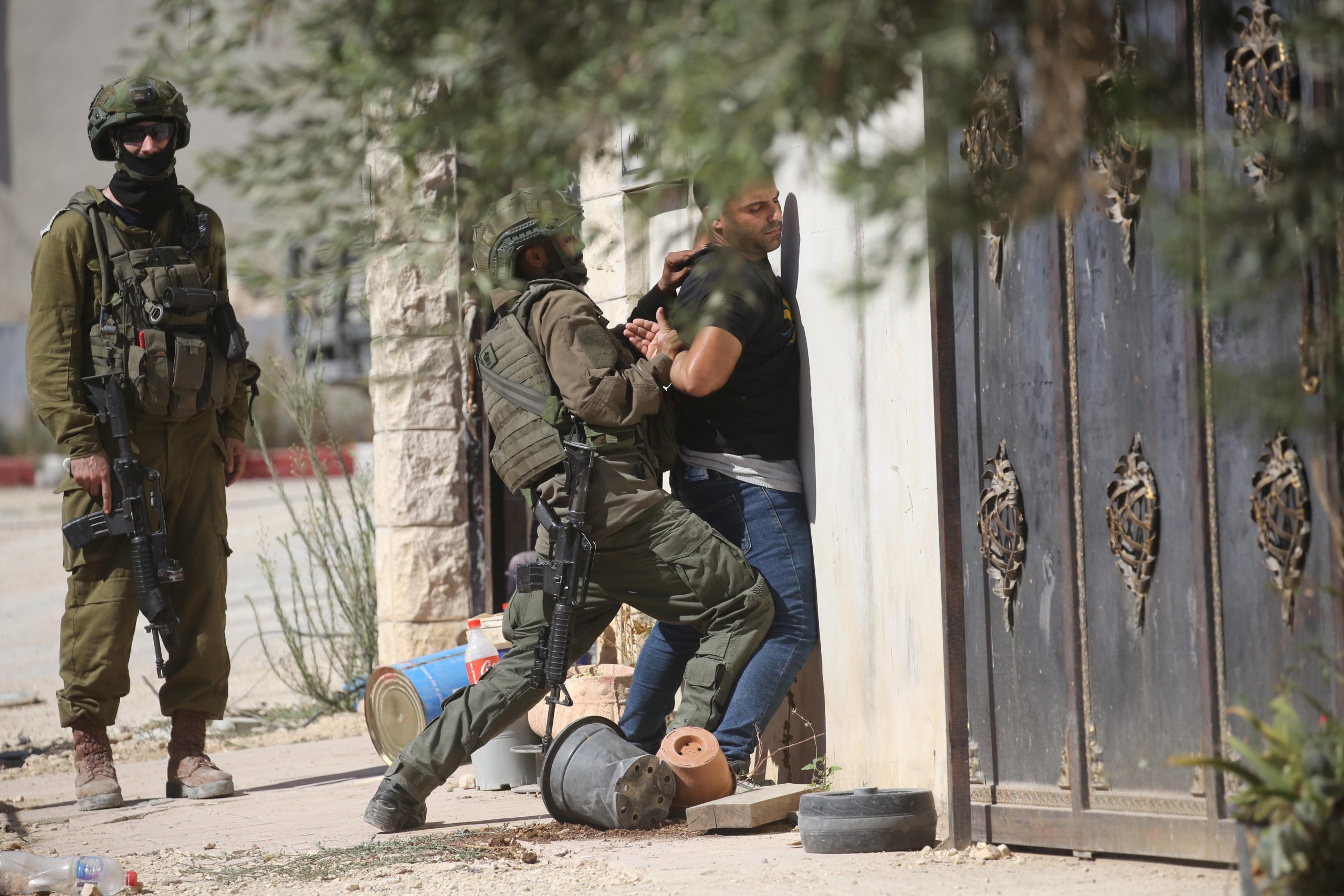 Chicago Bears GM Ryan Poles Lands ESPN-Noted Offseason Move - NewsyList